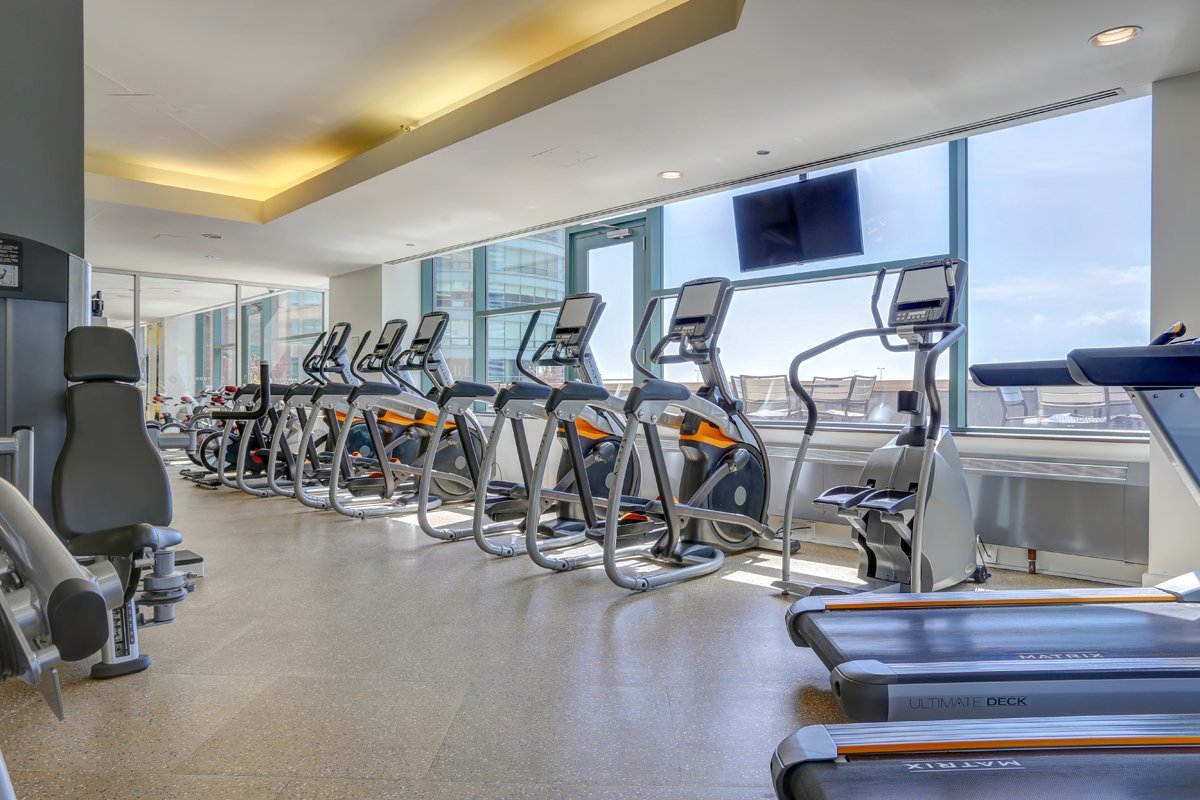 Cityfront Place Chicago | Luxurious Living in the Heart of Downtown