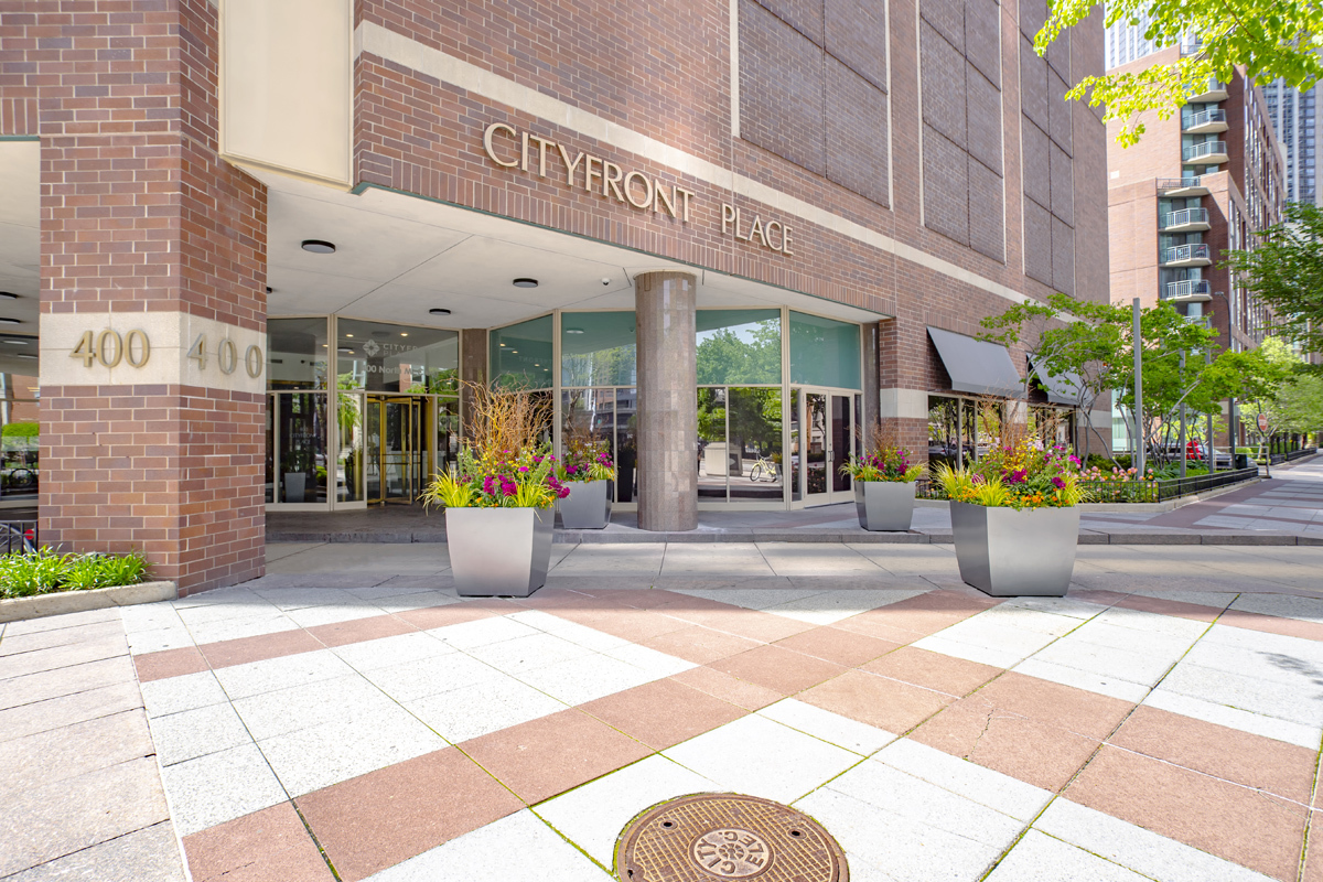 Cityfront Place Chicago | Luxurious Living in the Heart of Downtown